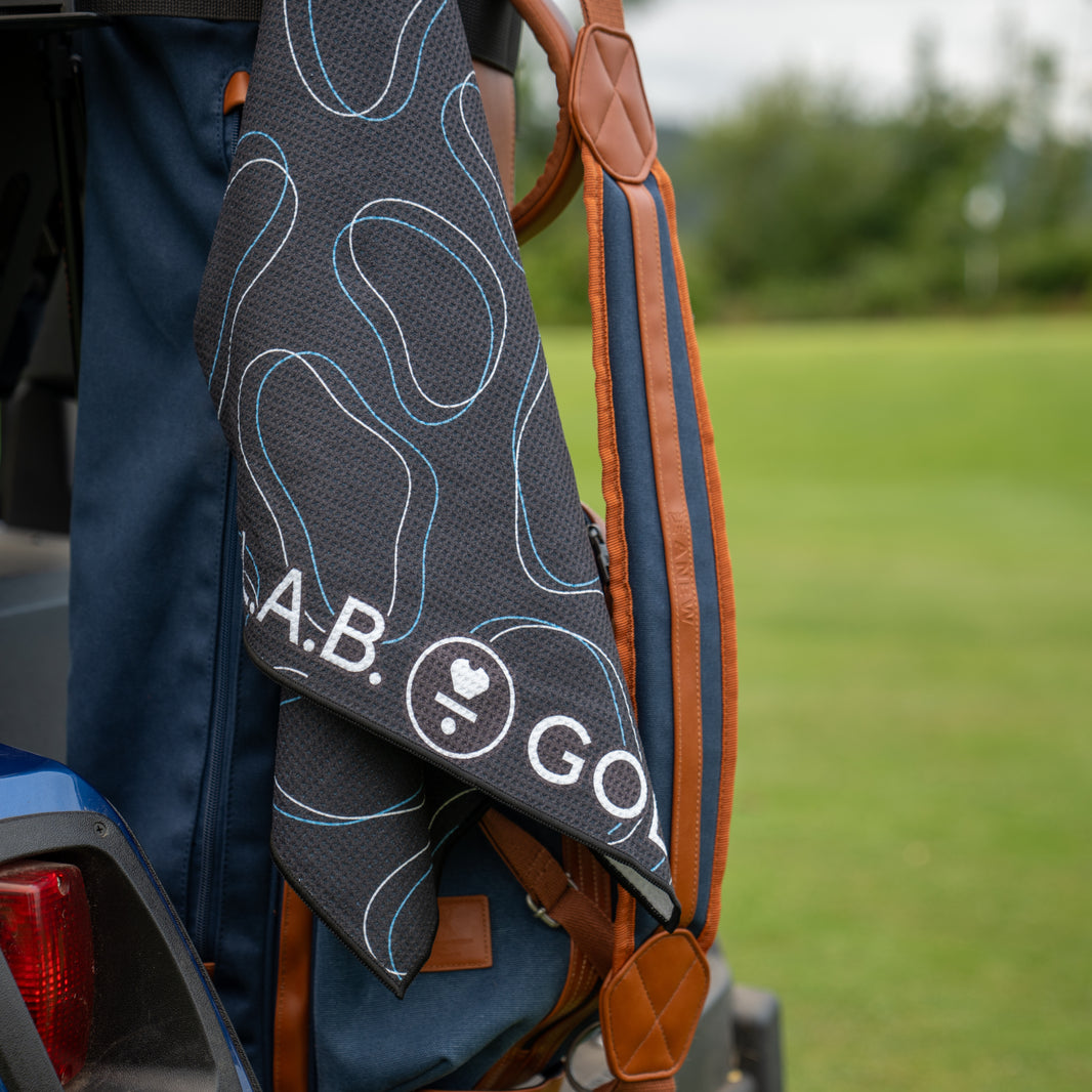 APPAREL – L.A.B. Golf