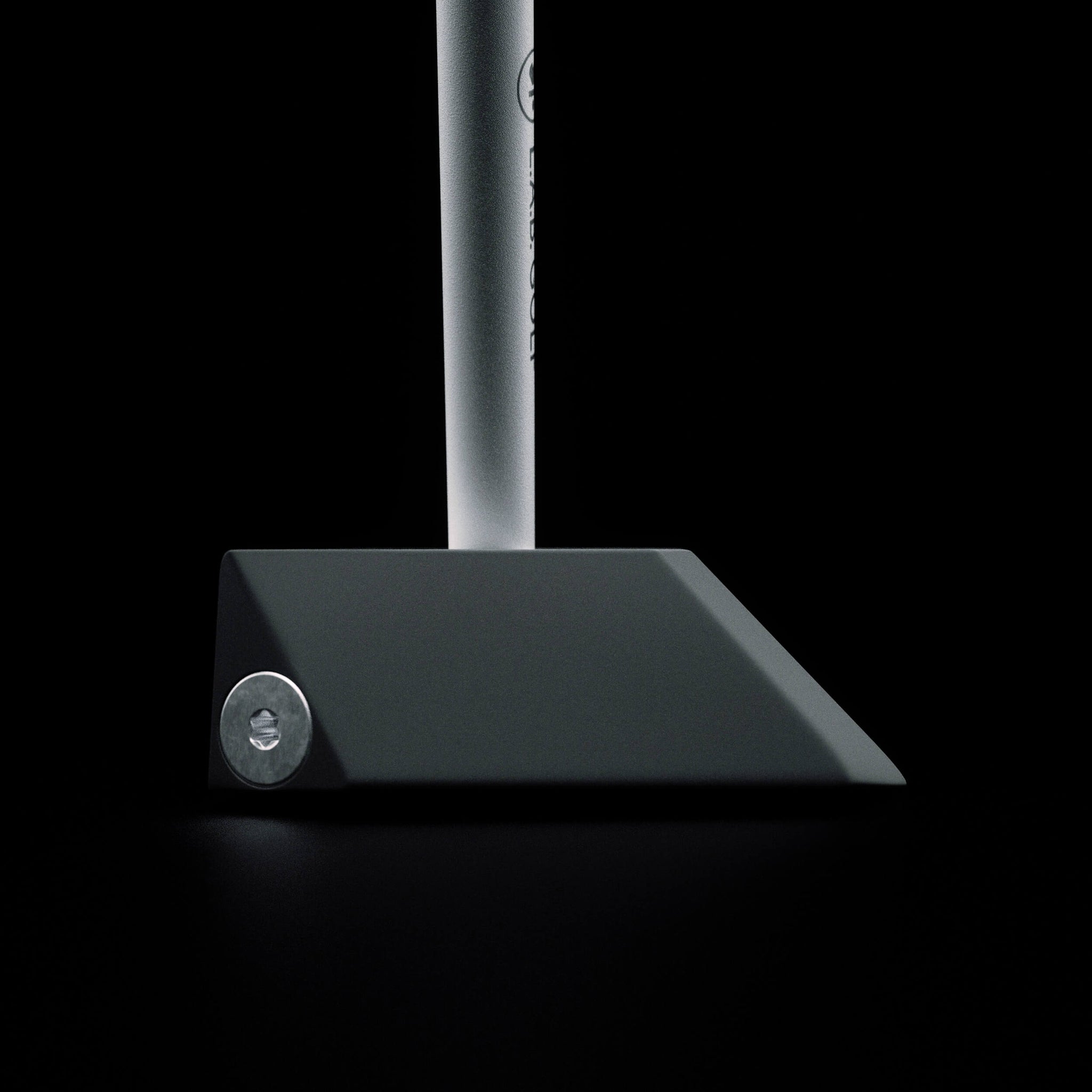 MEZZ.1 Stock – L.A.B. Golf